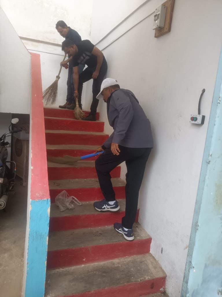 Pandhurna Police